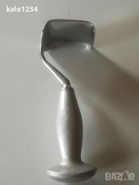 Хирургичен инструмент. Ретрактор. Tudor Edwards Scapula Retractor ...